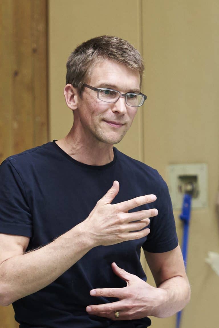 What is Contact Improvisation? – The uniqueness of a syncretistic dance ...